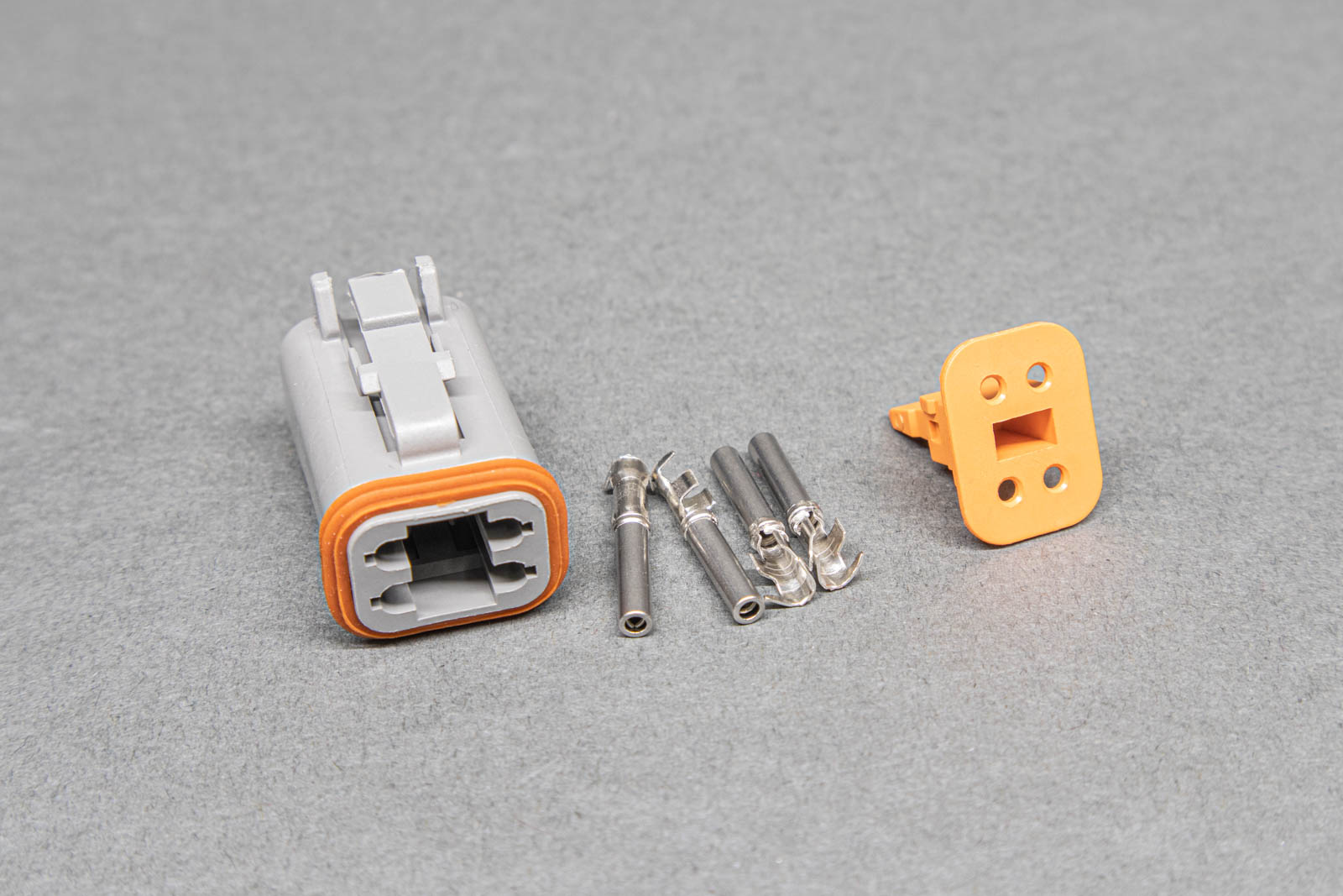 DT 4-pin connector male - Pure Performance Factory